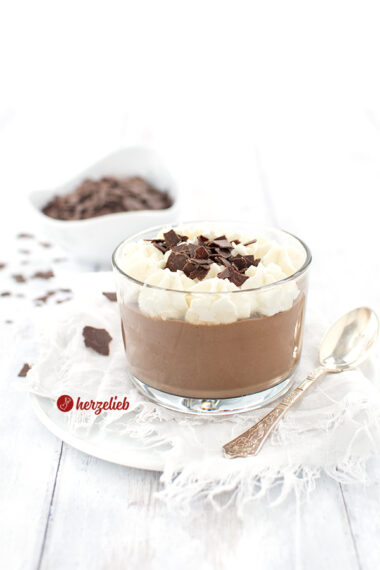 Nougatpudding Rezept - Pudding selber kochen wie bei Oma